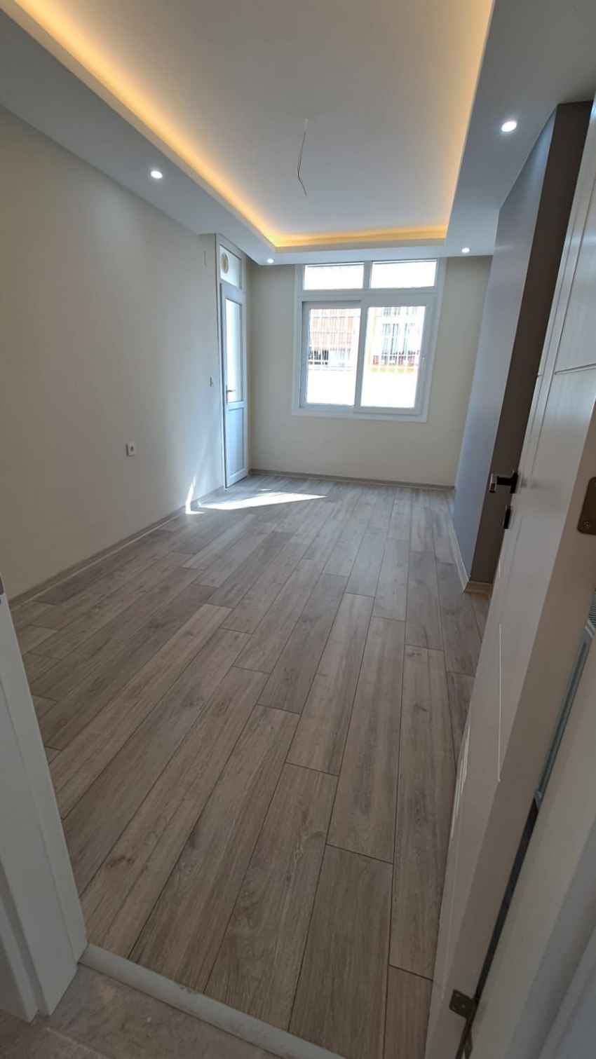 HUZUREVLERİ MAH. SATILIK Daire Çukurova Adana 200 m2 4,950,000 TL